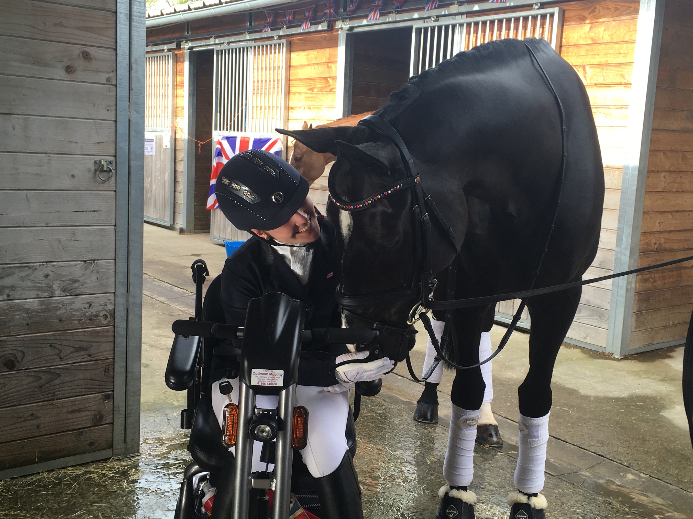 Getting to know Sponsored Rider Suzanna Hext - FMBS Therapy Systems